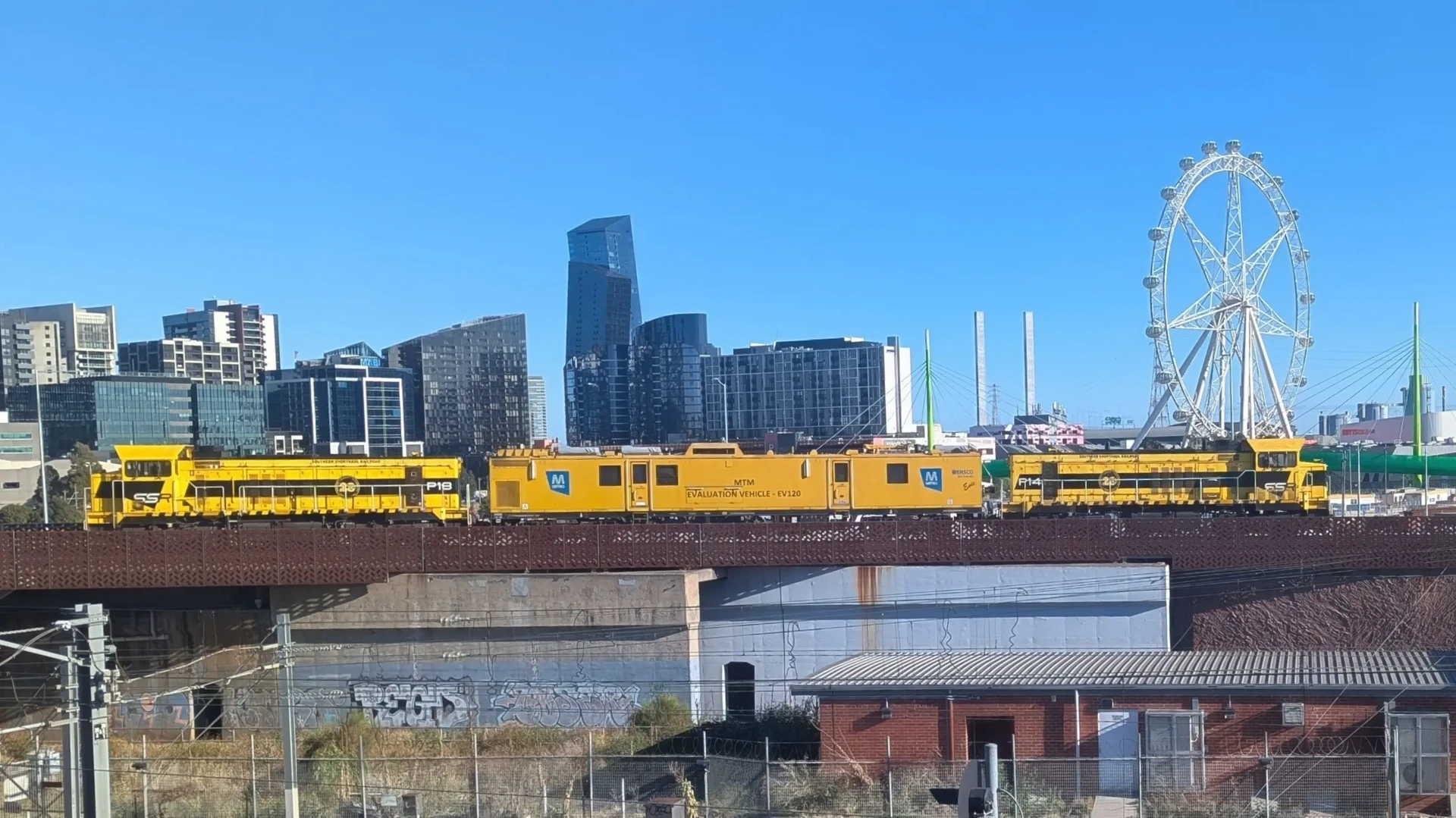 EV120 - Infrastructure Evaluation Vehicle | Railway Photos